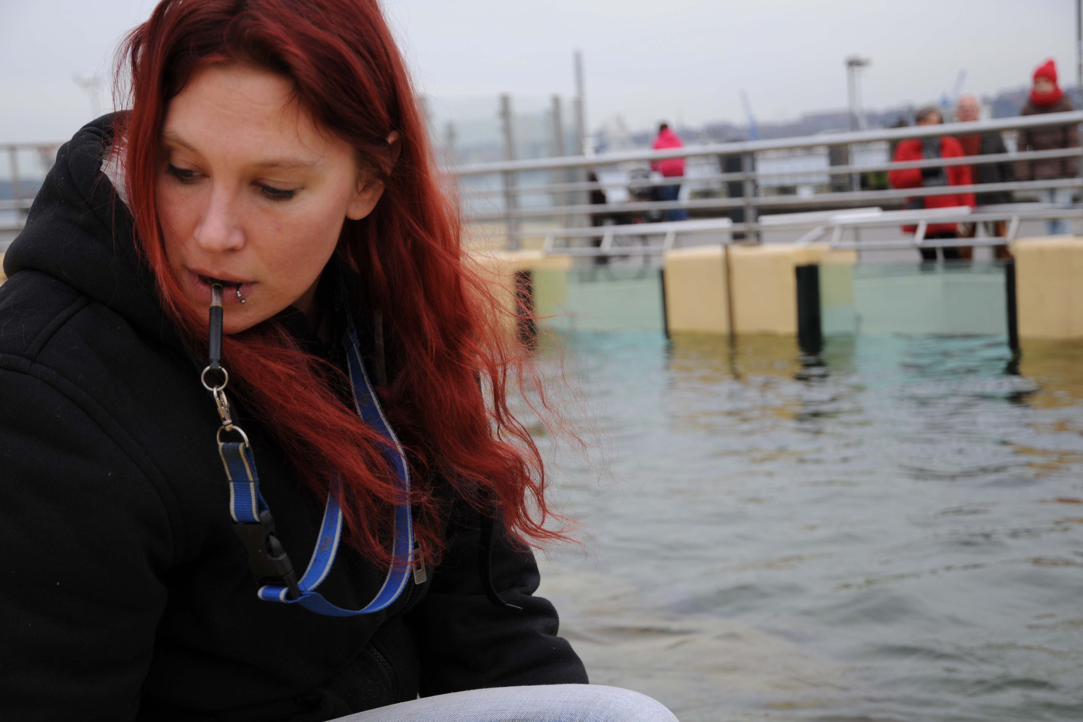 Tierpflegerin Nicole Fischer | Ocean Navigator